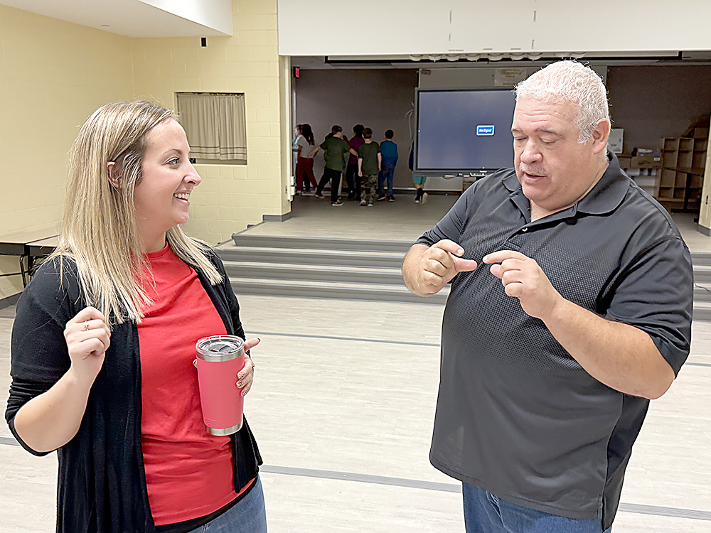 Author helps Tyrone Area Elementary School students to produce their ...